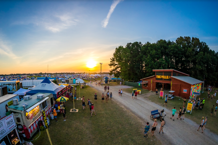 The Unwritten Rules and Tips of Bonnaroo – The Real Roo Bus